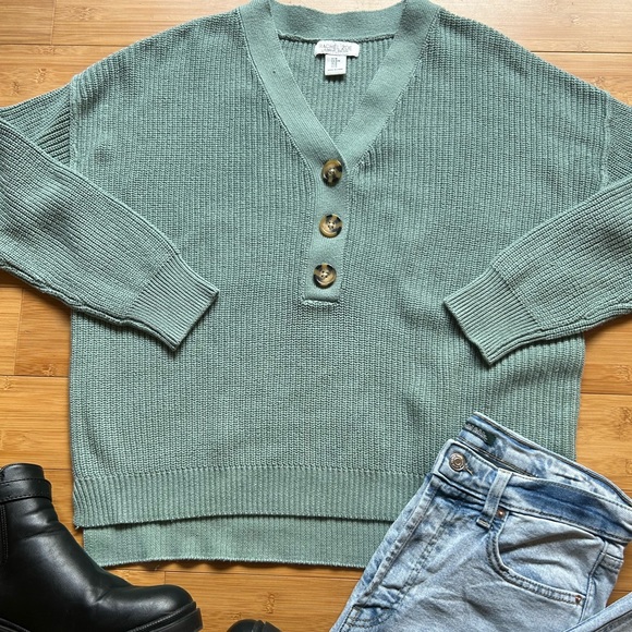 Rachel Zoe | Sweaters | Rachel Zoe Sage Green Henley Style Chunky ...